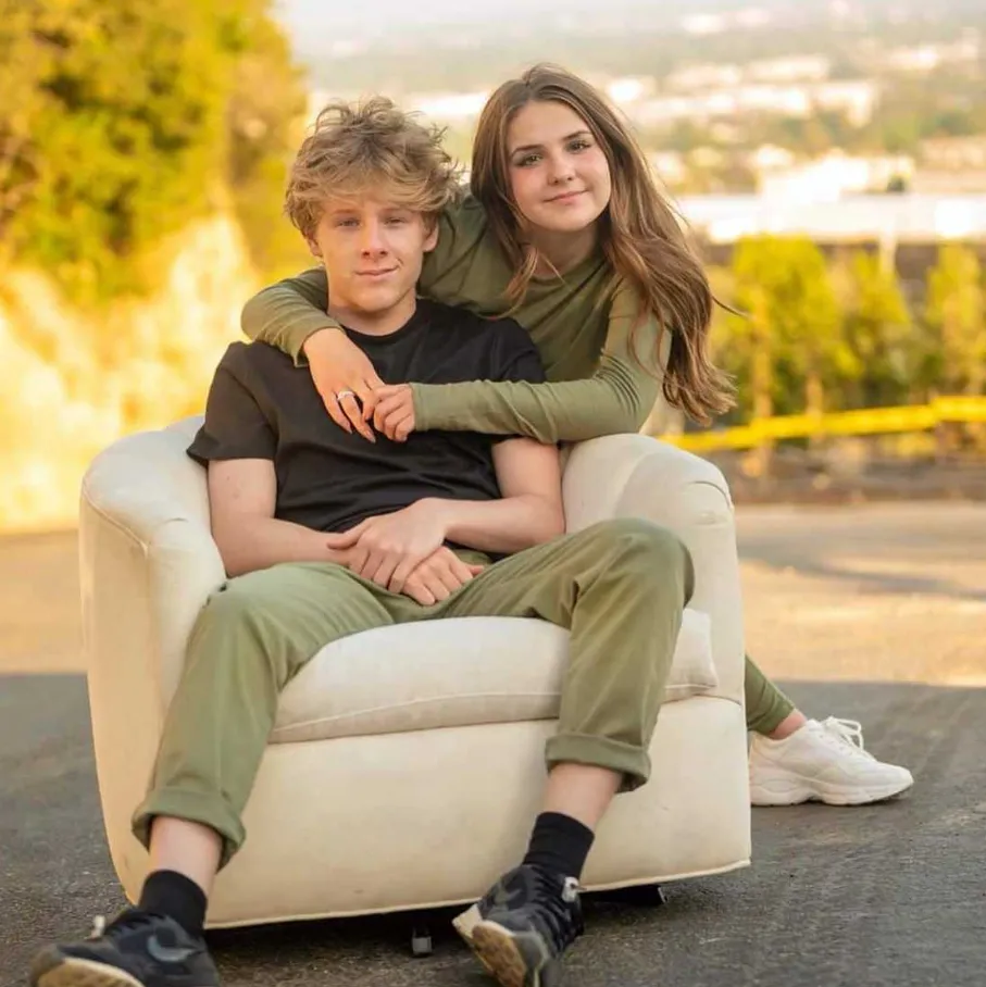 Lev Cameron Age – Full Biography, Net Worth, Lifestyle & More ...